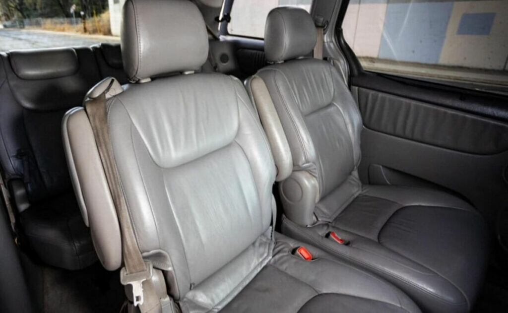 ¡Así se Transformó esta Increíble Toyota Sienna 2004!