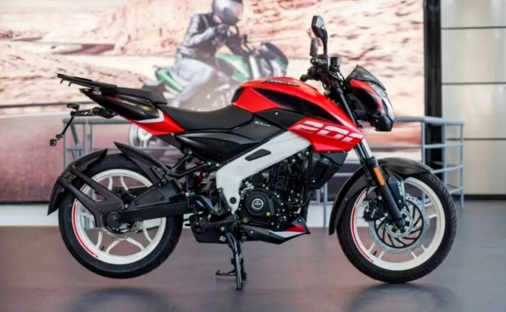 Bajaj NS 200 y su revolución en el mercado argentino