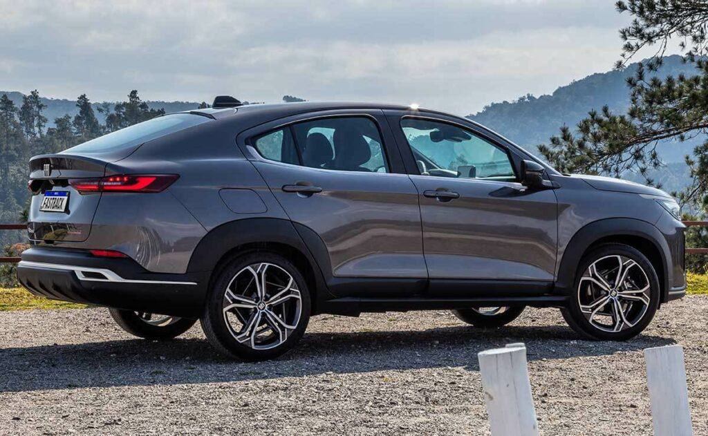 ¿Por qué el Fiat Fastback es el Auto Más Buscado?