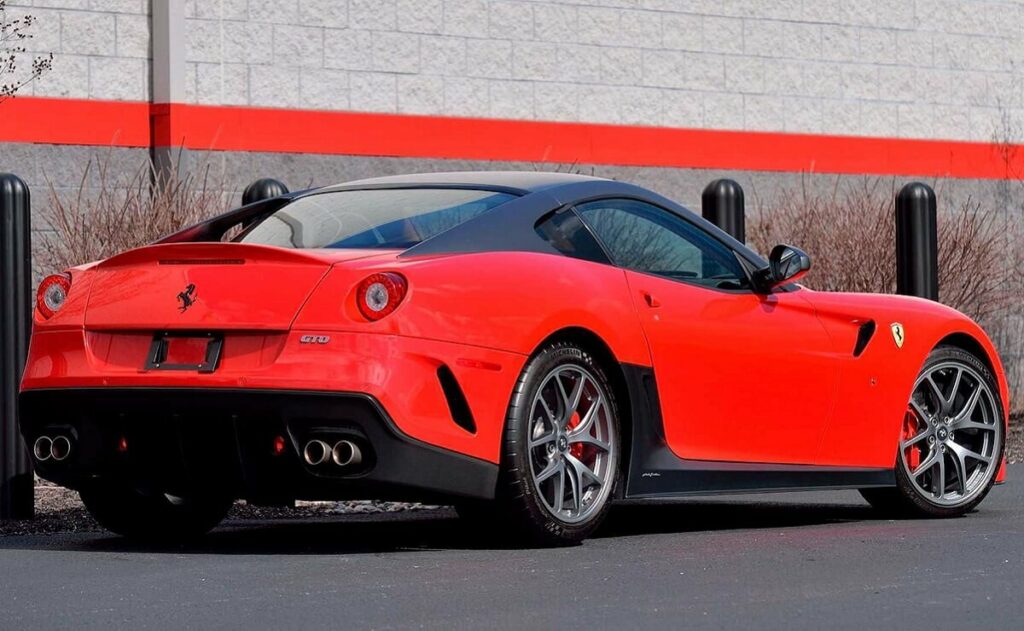 ¡Conoce esta Impresionante y Exclusiva Ferrari 590 GTO!