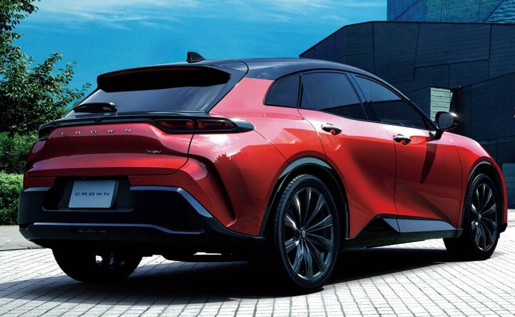 Nuevo Toyota Crown Sport, un SUV que combina lo mejor en todo sentido