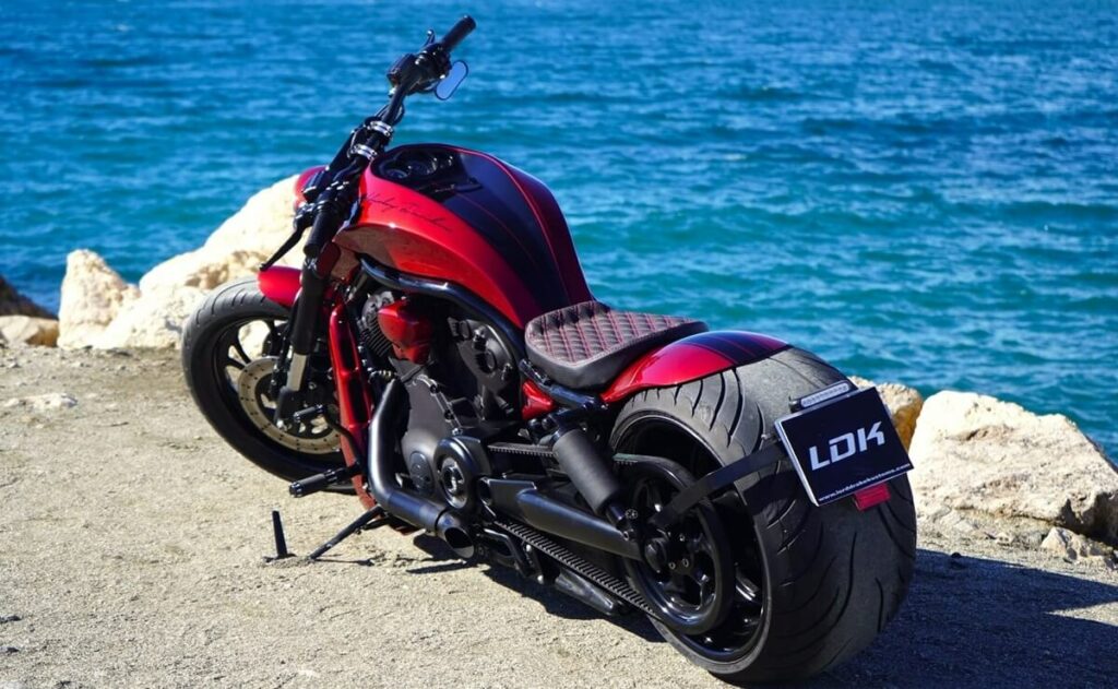 Muscle 330: la fusión perfecta de potencia y elegancia por LDK