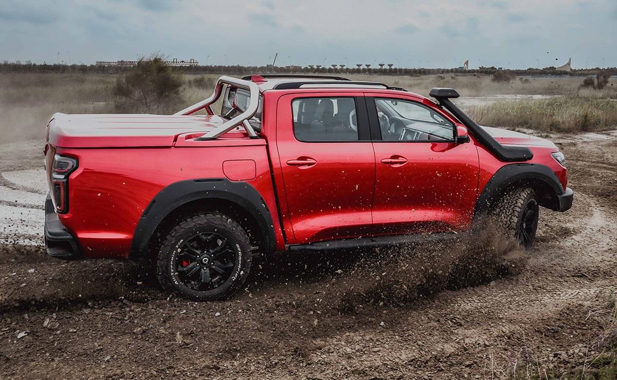 La pick up que abandonó Europa llega a la región y desafía a Toyota Hilux