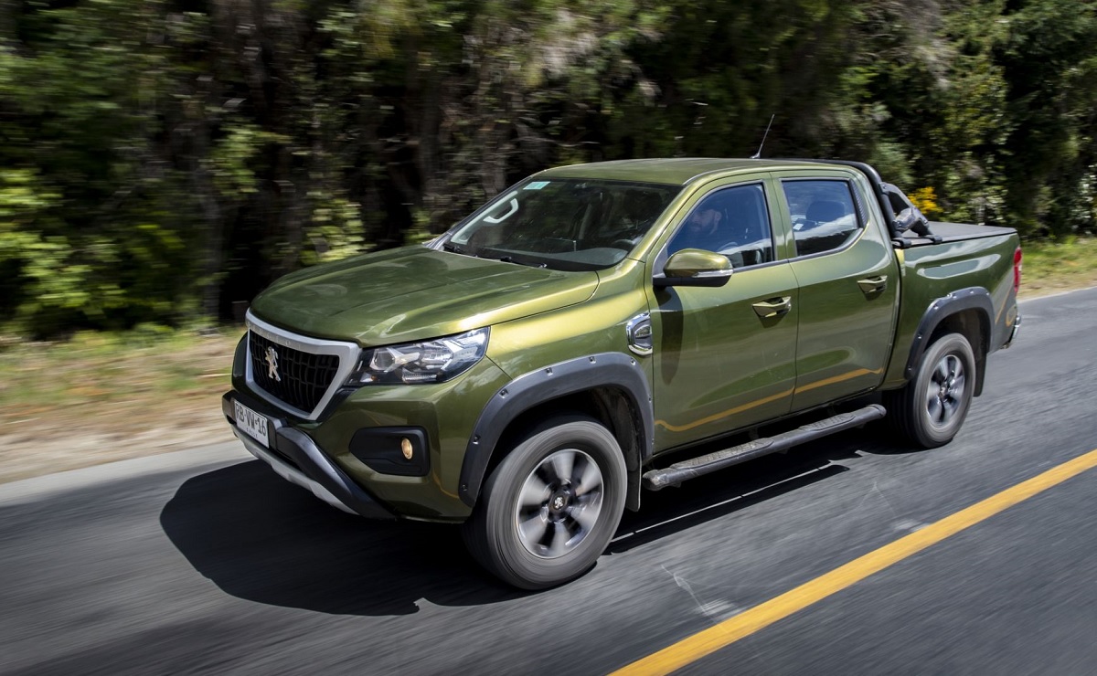 La pick up de Peugeot que llegaría para competir con Toyota Hilux y ...