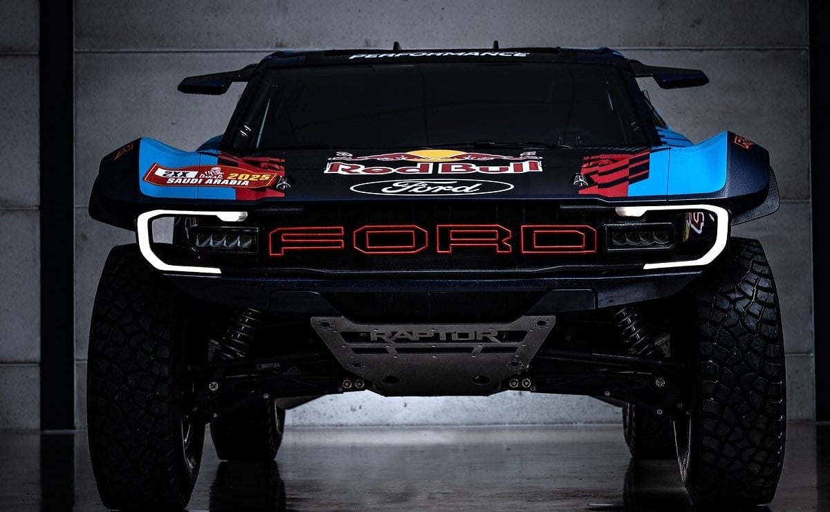 Ford se prepara para conquistar el Dakar con la nueva Raptor T1+