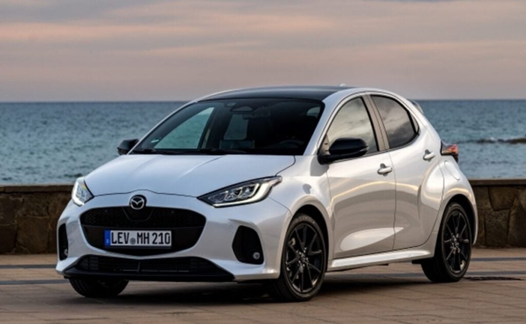Mazda2 Hybrid: La Alianza que Revitaliza el Segmento de Hatchbacks ...