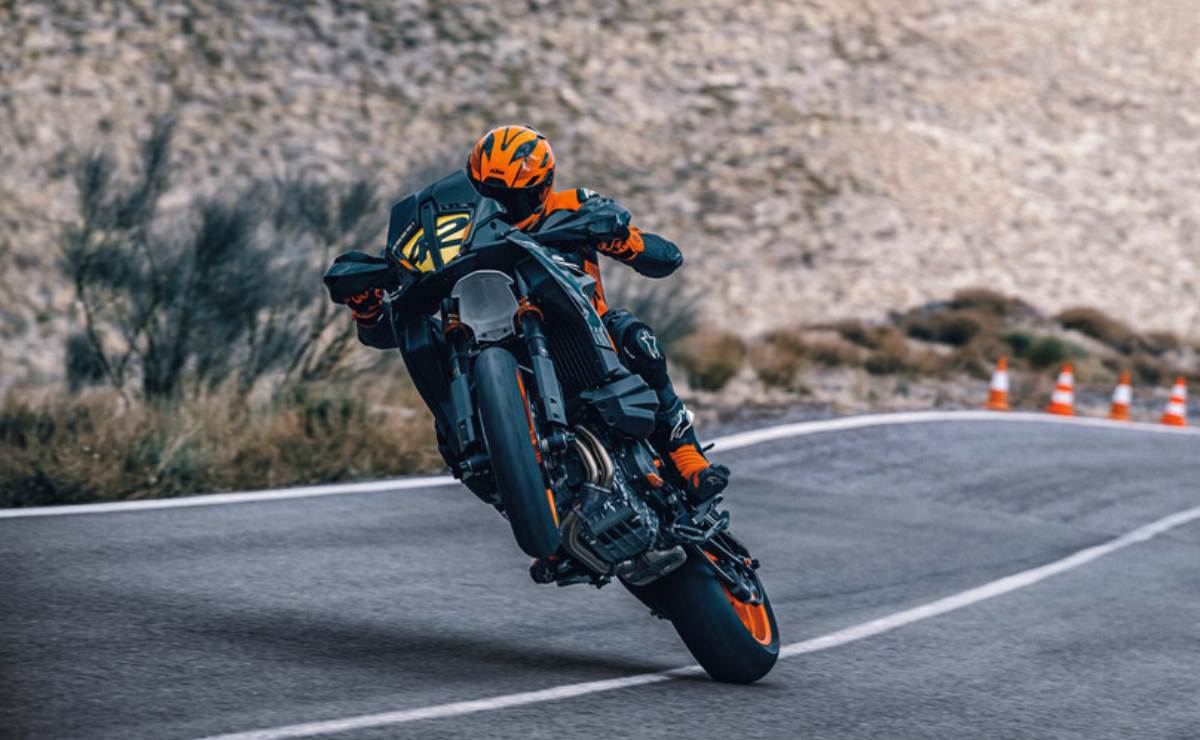 KTM 1390 SMT: La Esperada Revolución en el Segmento Trail Asfáltico