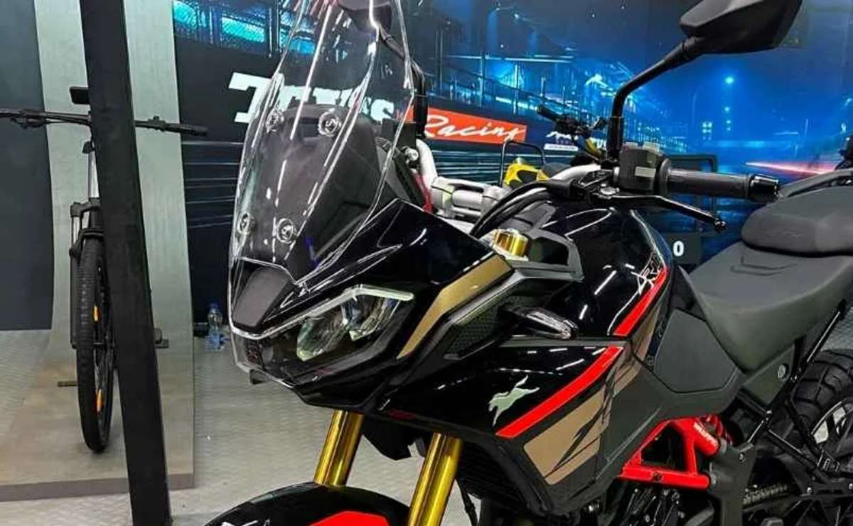 La Apache RTX 300 Edición Aniversario de TVS: Celebrando 20 años de ...