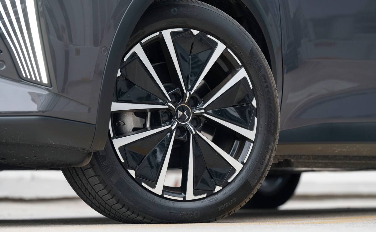 ¿Es el DS 7 el nuevo estándar en el mercado de SUVs de lujo?