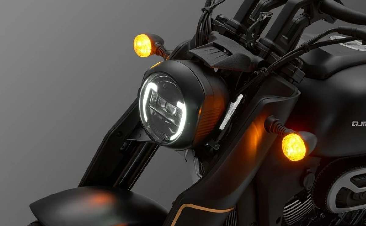 QJMotor SRV 400 VS: La Novedosa Cruiser que Revoluciona el Mercado Italiano